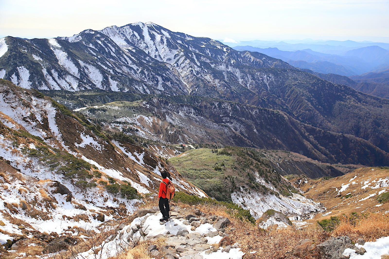 Yuhei Tonosho Travel Writing | 人生を豊かにする旅の価値を発信する